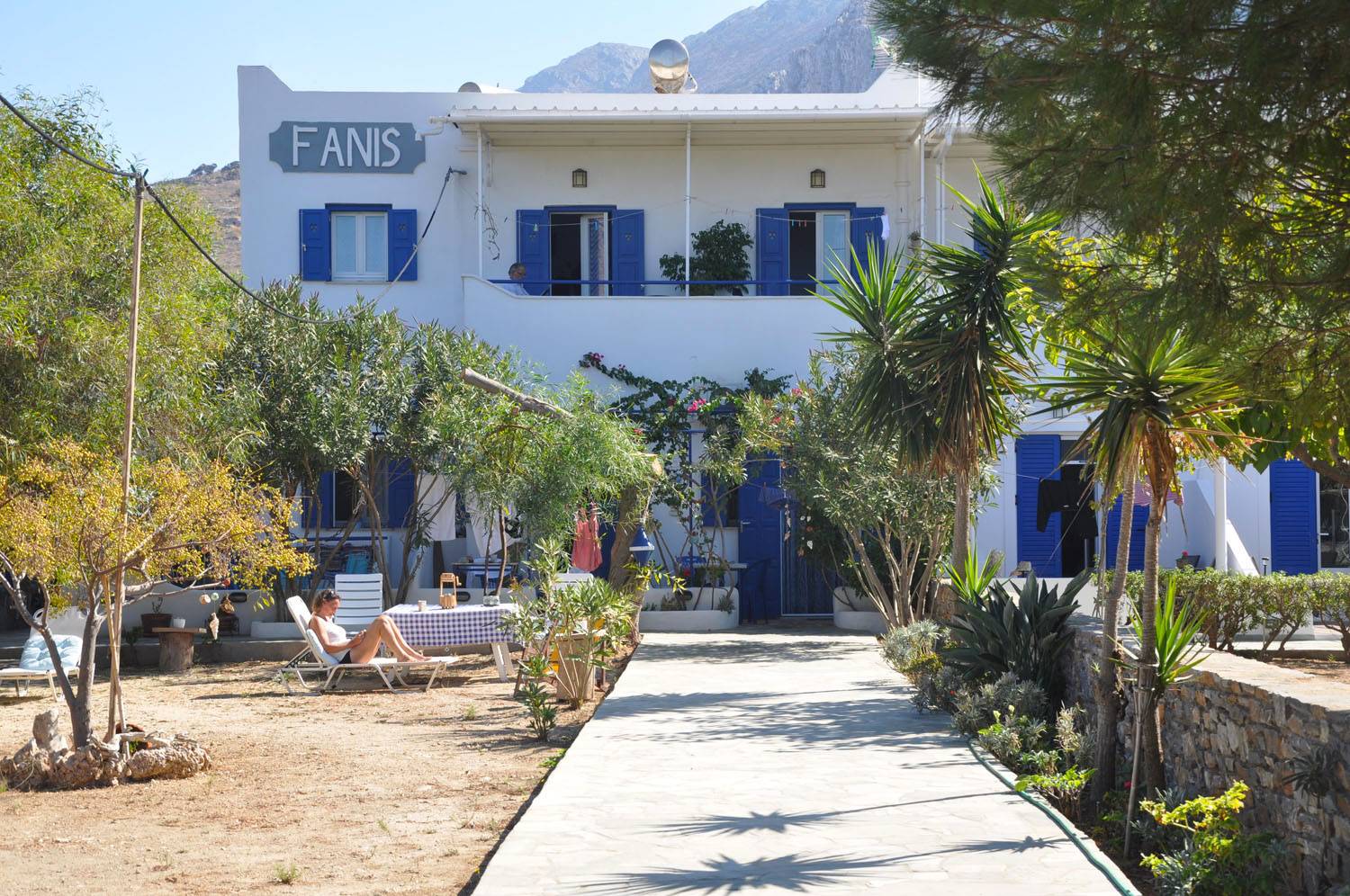 Ενοικιαζόμενα δωμάτια Αιγιάλη Αμοργός | Fanis Studios