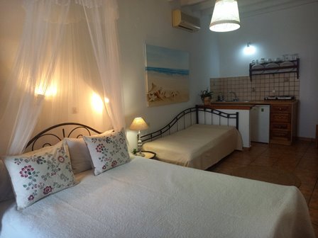 enoikiazomena_domatia_skala_patmos_katsaros20_ilektronikoskatalogos.gr ...