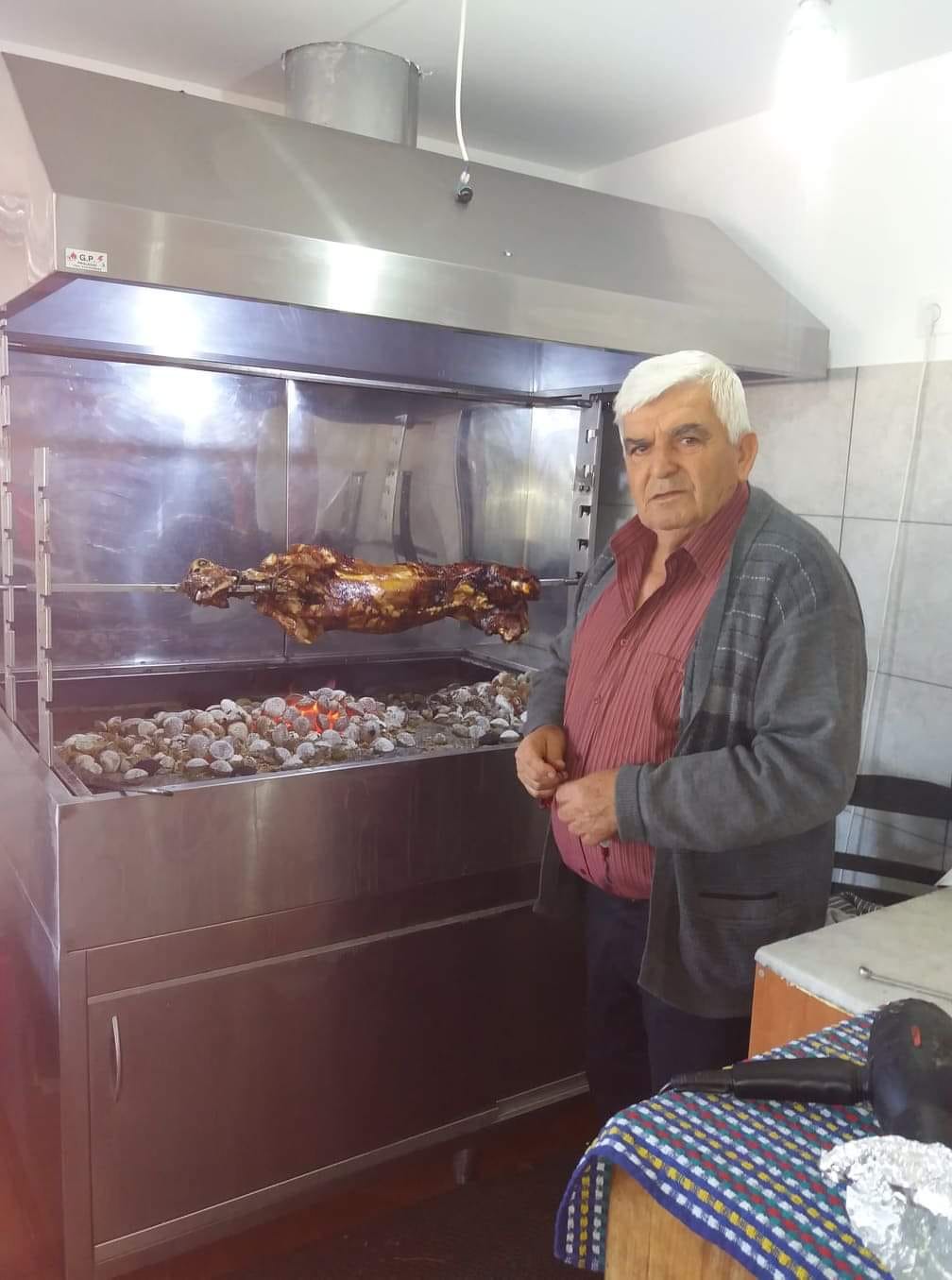 kreopolio3_kourtesi_o_panakis_ilektronikoskatalogos_gr | Νο1 ...